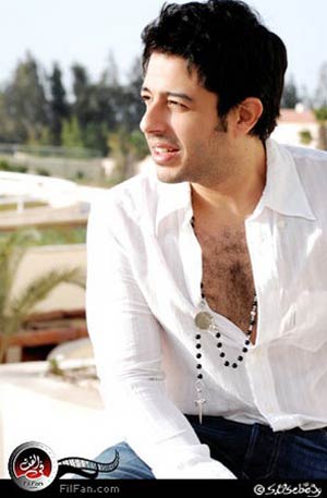 محبو حماقي يشكَلون "ألتراس حماقي" | ألبوم | في الفن