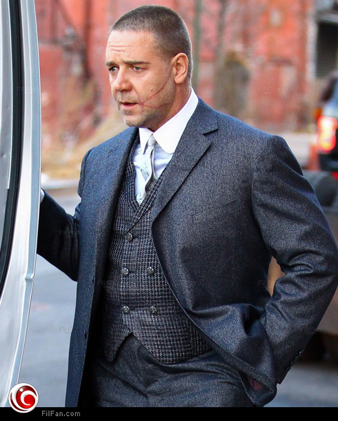 تعرف على السر وراء ندبة راسل كرو! | ألبوم | في الفن